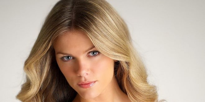 Brooklyn Decker Net Worth - Net Worth Post