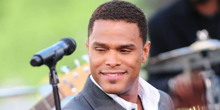 Maxwell Net Worth - Net Worth Post