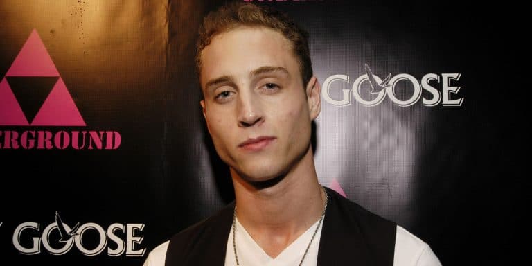 Is Demond Wilson Still Alive? Net Worth, Wife Cicely Johnston, Age ...