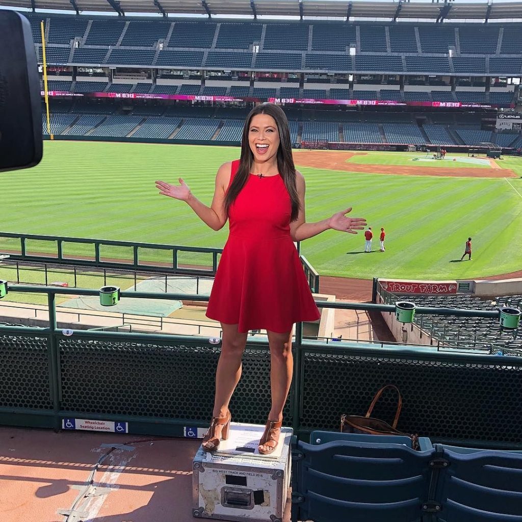 Who is Alex Curry Married To? Husband, Salary, Family, Wedding - Net ...