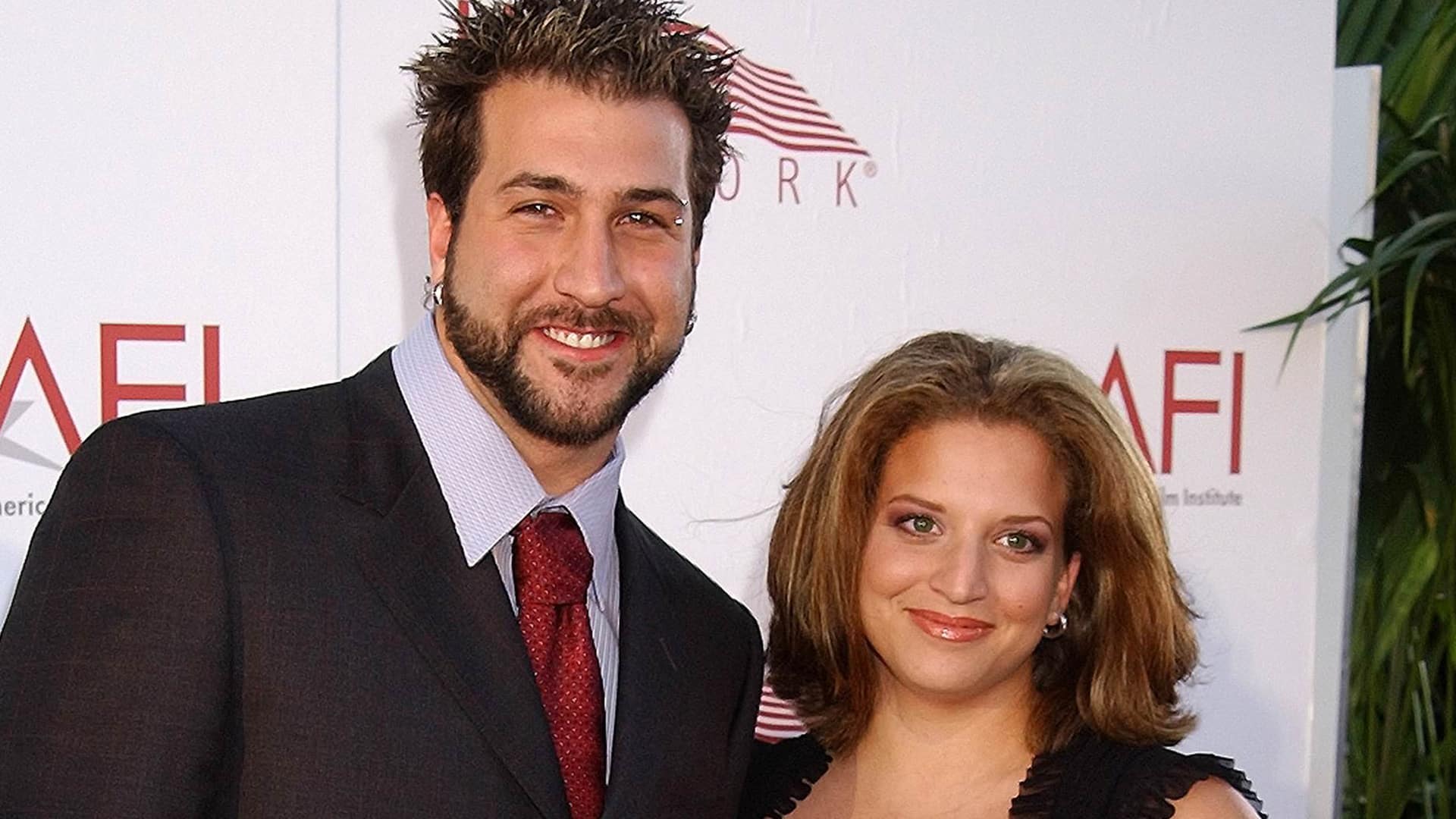 About Joey Fatone's Wife Kelly Baldwin. Is related to Alec? Wiki - Net ...