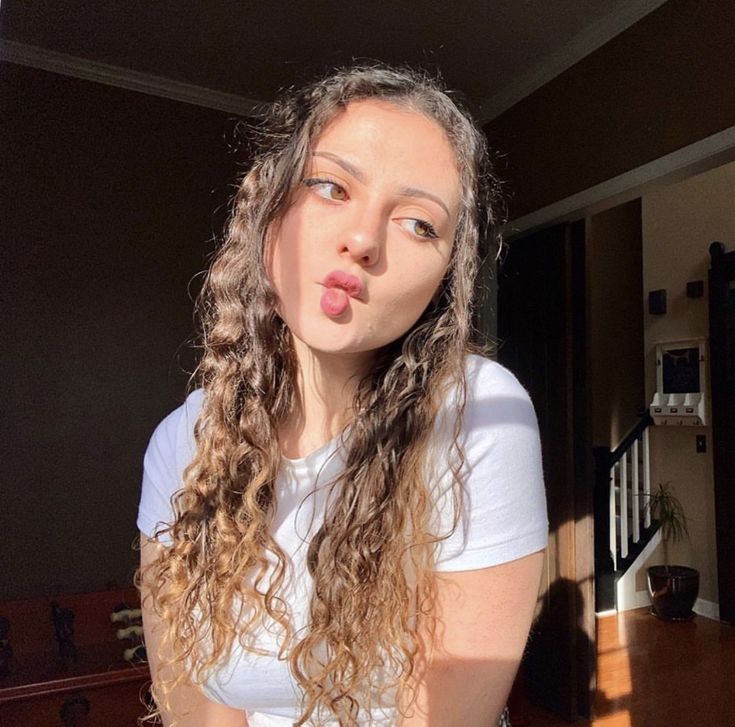 How did Hannah Montoya become famous? Her Age, Height, Boyfriend - Net ...