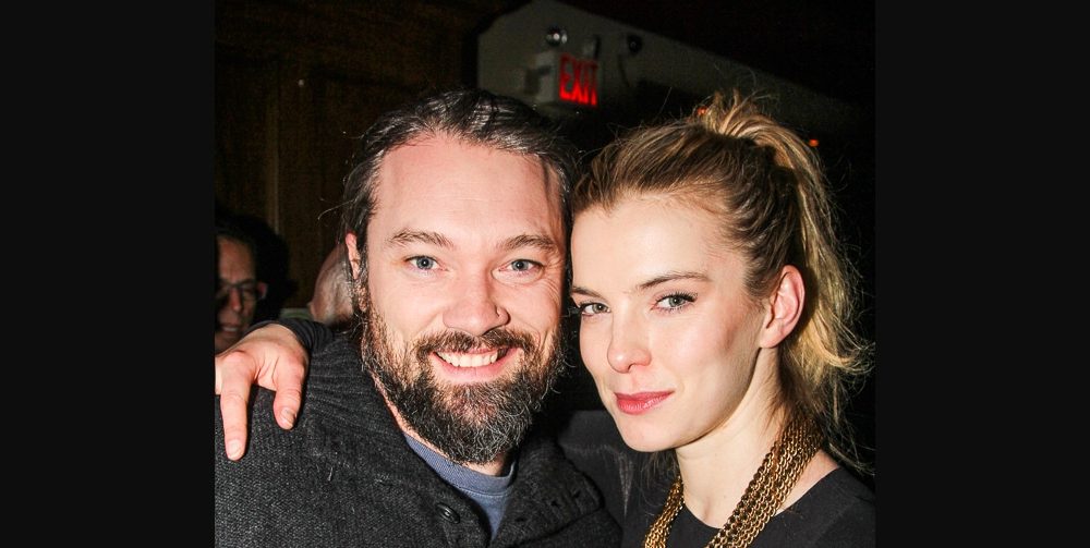 The Untold Truth About Betty Gilpin's Husband Cosmo Pfeil – Wiki - Net ...