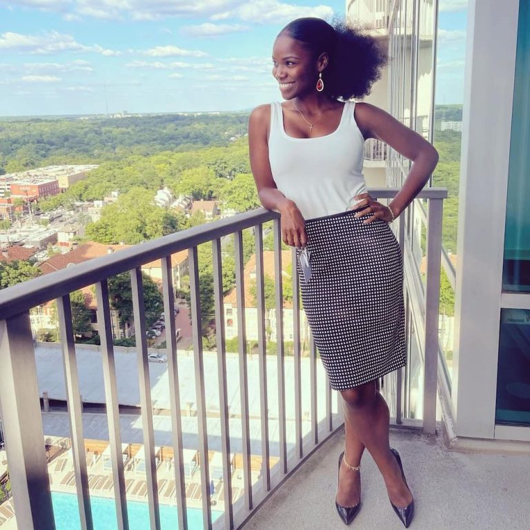 Who is Teesha Renee? Age, Height, Husband, Net Worth, Wiki - Net Worth Post