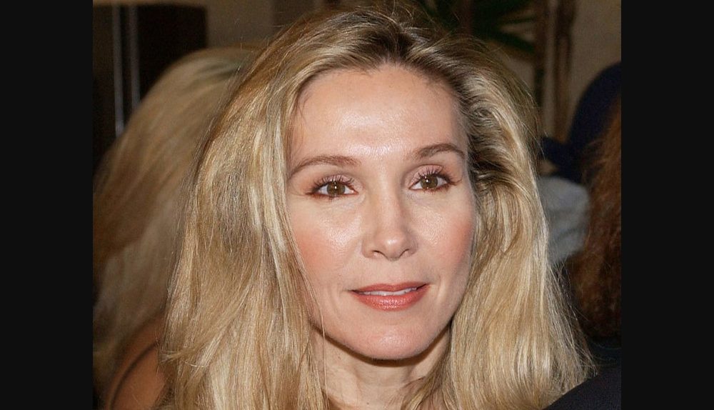 What is Cynthia Rhodes doing today? Husband, Net Worth, Wiki - Net ...