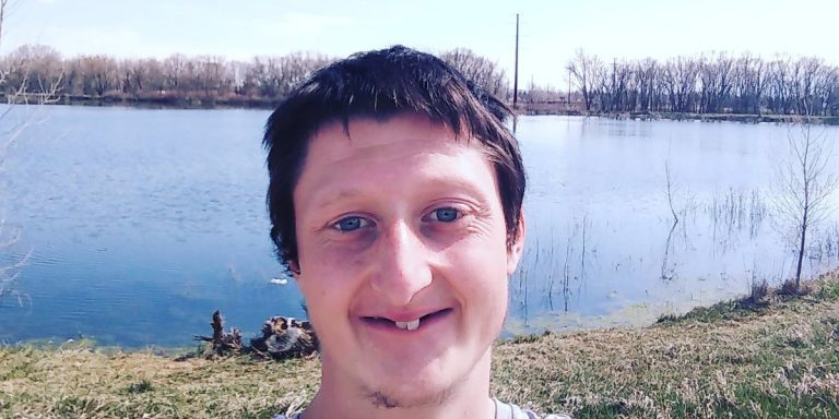 Daniel Larson Wiki: Age, Height, Girlfriend, Net Worth, Arrested - Net ...