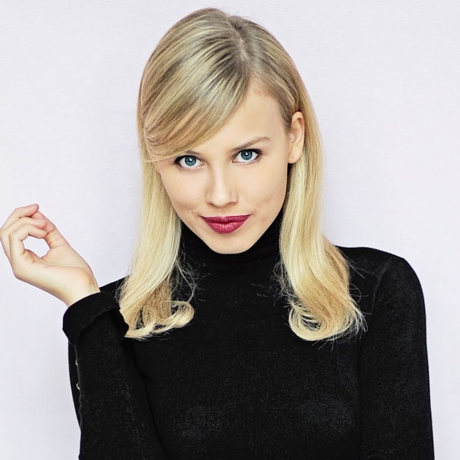 What is Gracie Dzienny doing now? Her Age, Height, Dating, Bio - Net ...