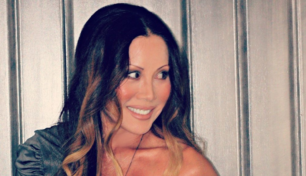 Where is Kiana Tom today? Net Worth, Husband, Measurements - Net Worth Post