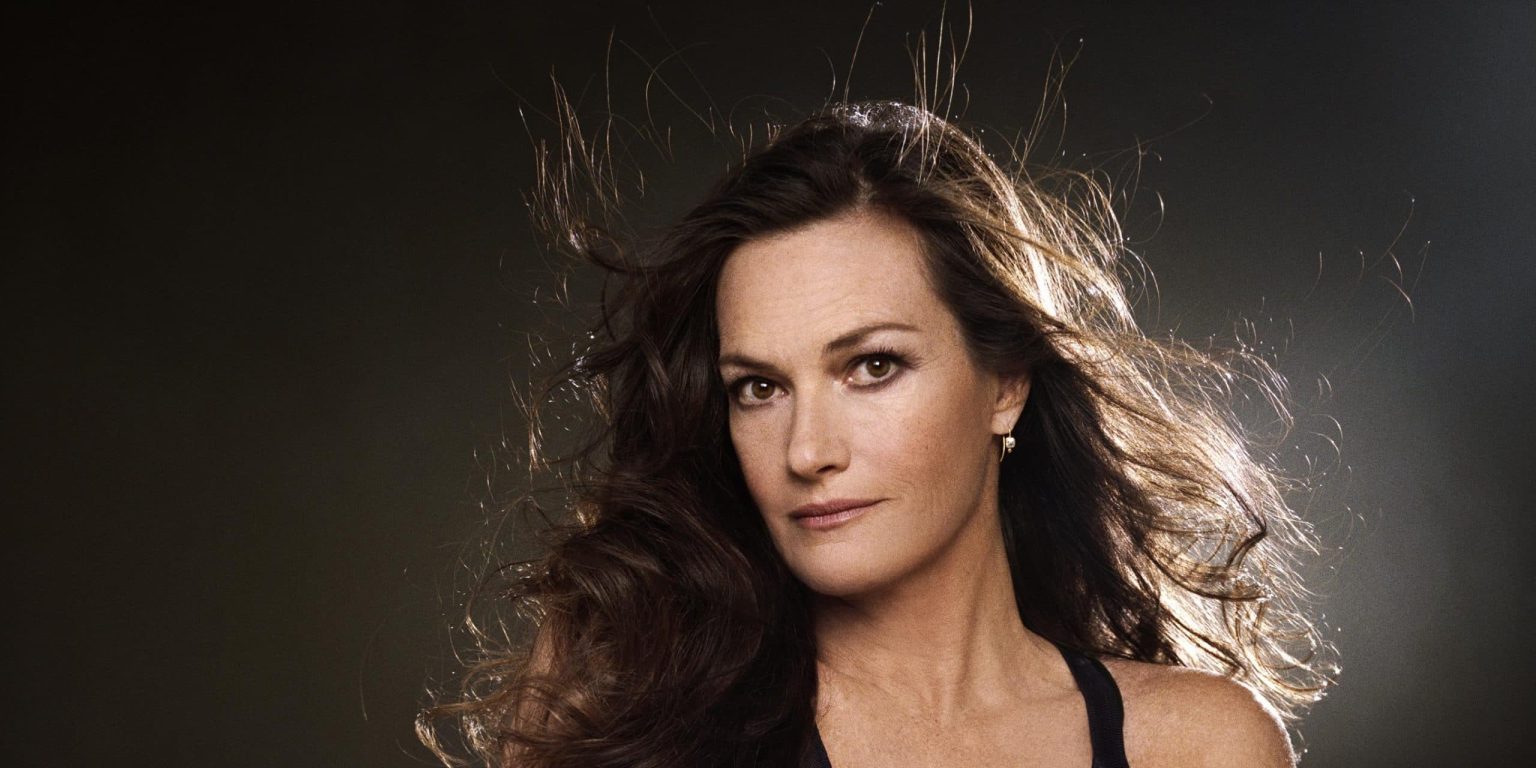 Chelsea Field Biography: Husband Scott Bakula, Net Worth, Height - Net ...