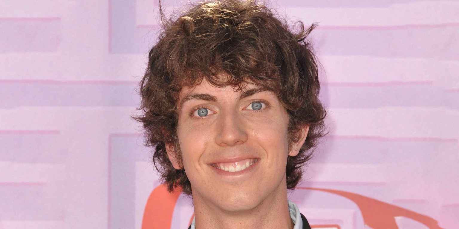 Where is Taran Noah Smith now? Net Worth, Wife, Height, Wiki - Net ...