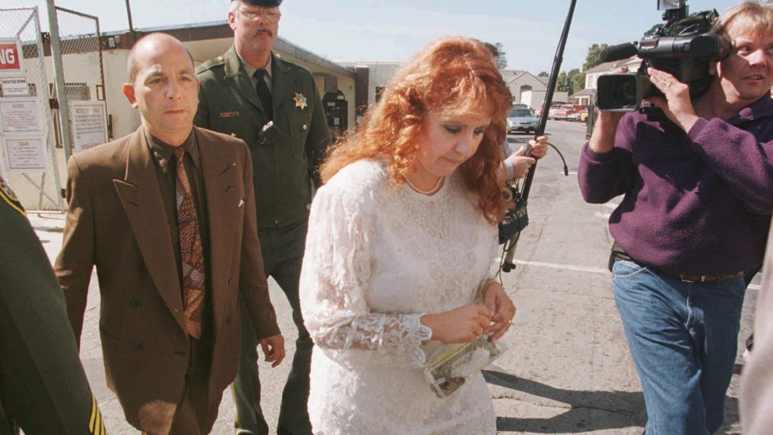 The Night Stalker's Bride: Doreen Lioy's Unlikely Love Story - Net ...