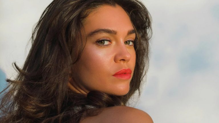 What happened to Sabrina Bartlett? Aka Siena Rosso on Bridgerton - Net ...