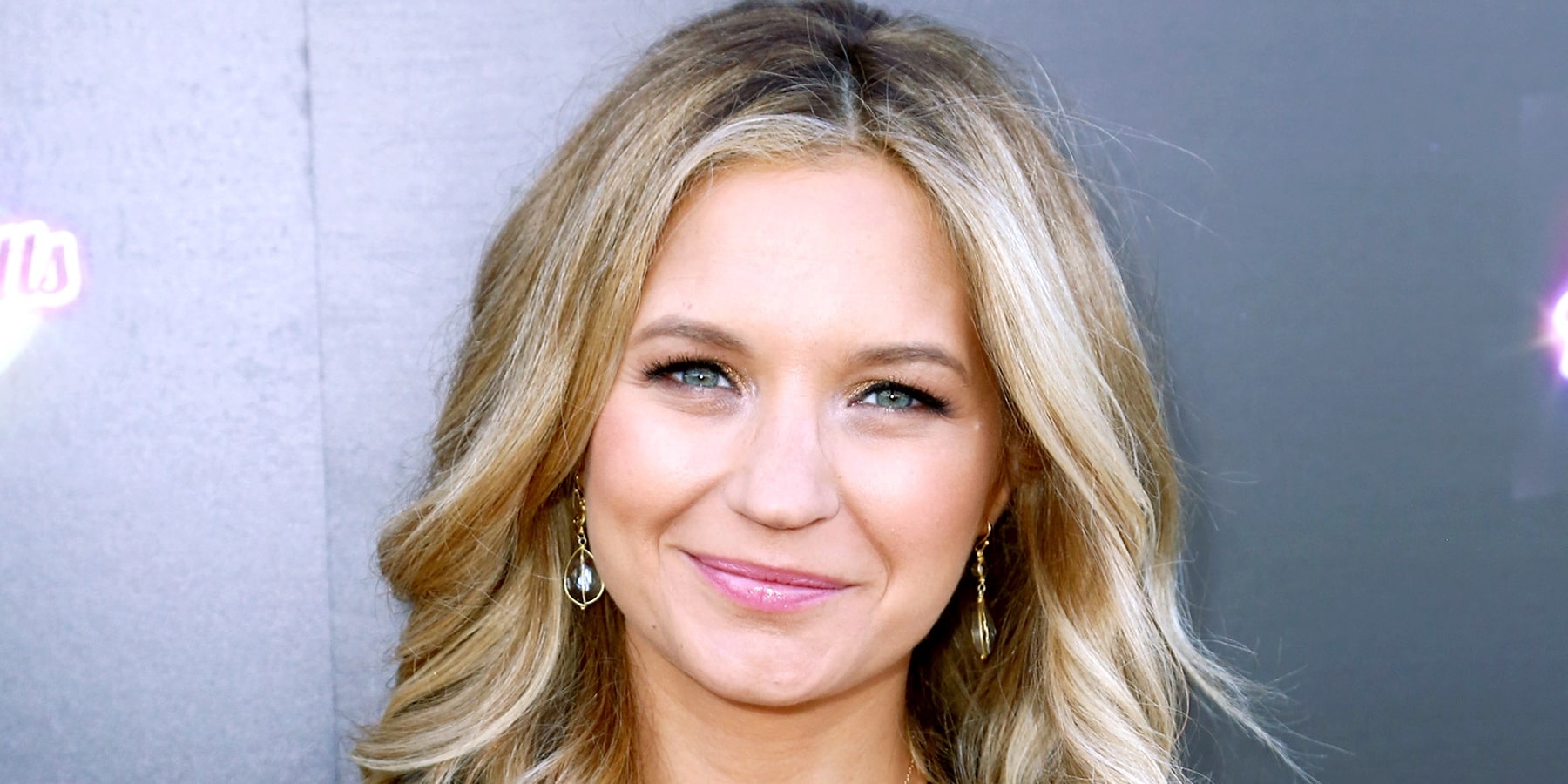 Vanessa Ray (Blue Bloods) Is she leaving? Husband, Net Worth - Net ...