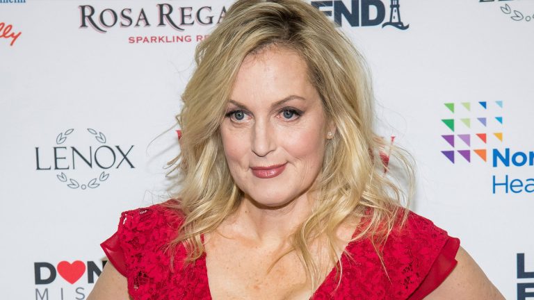 What is Ali Wentworth doing now? Husband, Net Worth, Children - Net ...