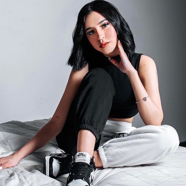 The Inspiring Story of Domelipa: Age, Height, Dating, Wiki, Bio - Net ...