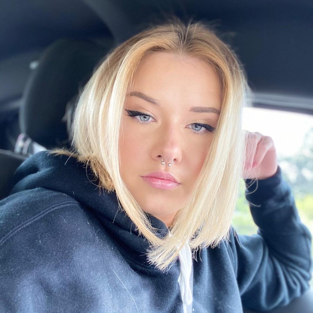 Sarah Schauer's Wiki: Age, Measurements, Net Worth, Height - Net Worth Post