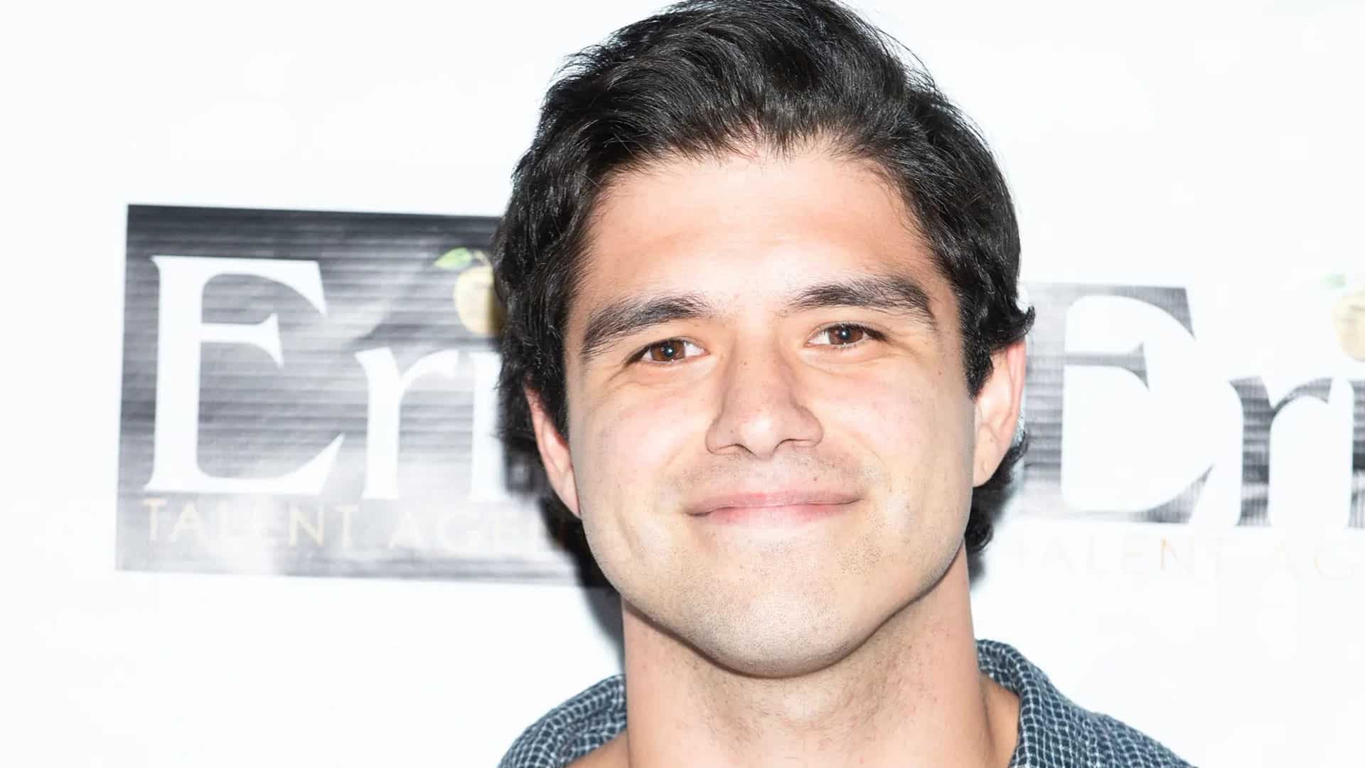 What did Jesse Posey play in? His Age, Siblings, Dating, Net Worth ...