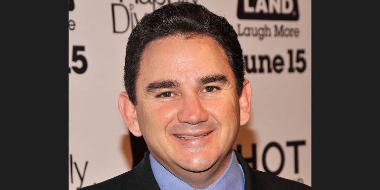 Valente Rodriguez Weight Loss, Net Worth, Wife, Family, Wiki - Net ...