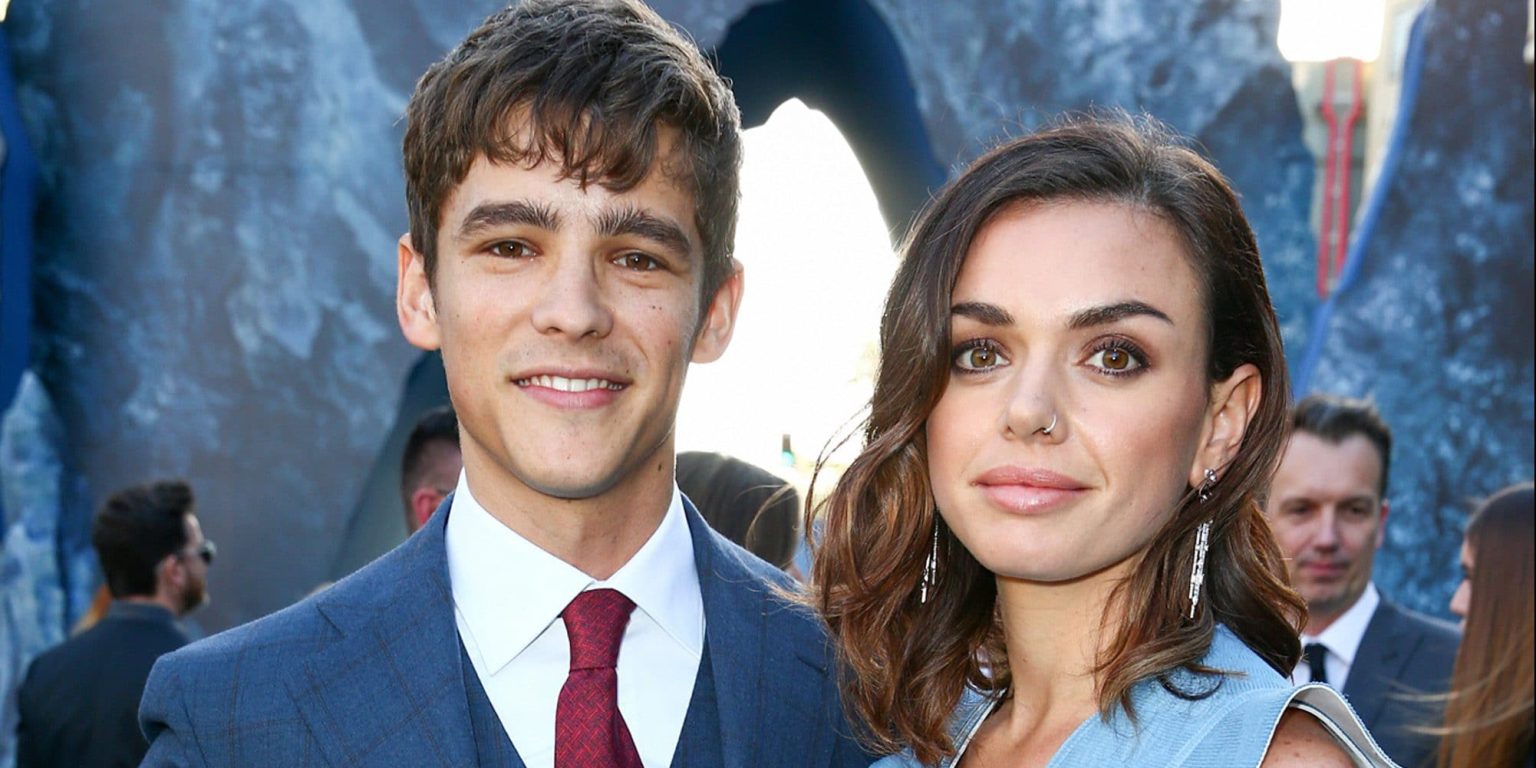 Who is Brenton Thwaites' wife, Chloe Pacey? Age, Height, Family - Net ...