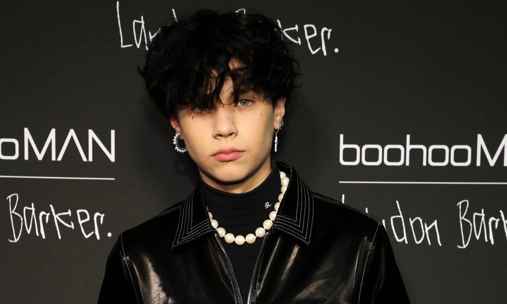 About Landon Asher Barker: Age, Height, Girlfriend, Net Worth - Net ...