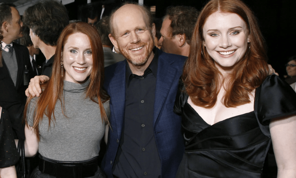 Jocelyn Howard Wiki: Wedding, Age. Is Paige Howard her Twin? - Net ...