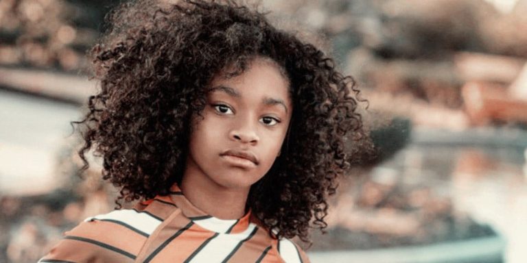 Akira Akbar (Family Reunion) Age, Height, Parents, Boyfriend, Bio - Net ...