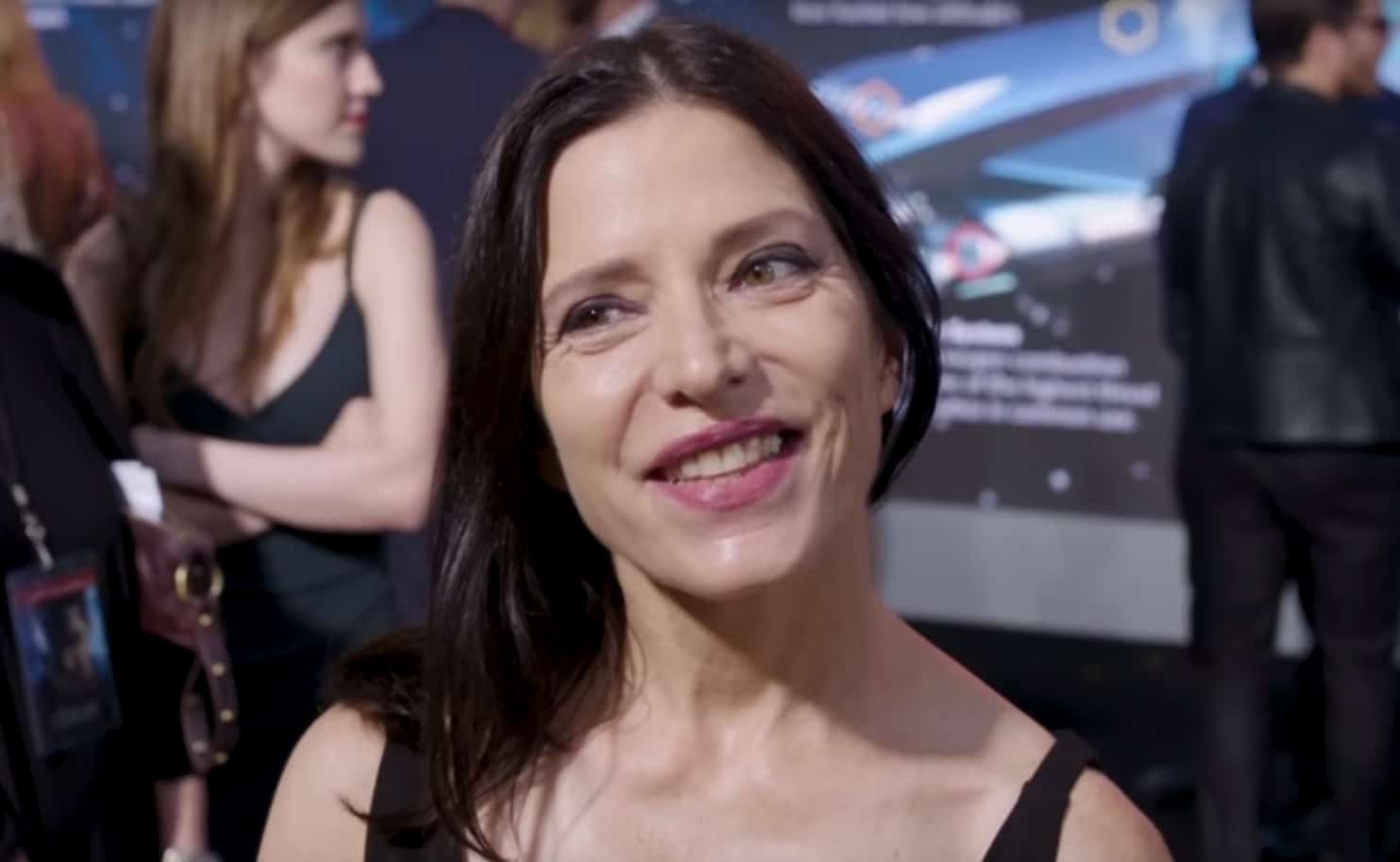 Melora Walters Wiki: Age, Height, Husband, Net Worth, Children - Net ...