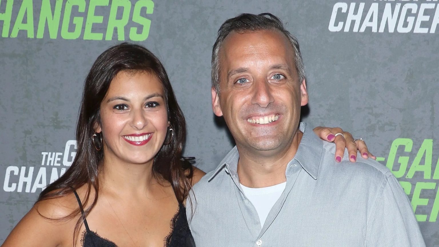 The Untold Truth About Lara Logan's Husband Joseph Burkett - Net Worth Post