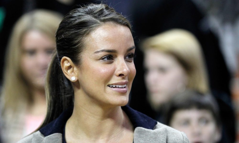 Who is Michael Jordan's wife Yvette Prieto? Twins, Wedding, Age - Net ...