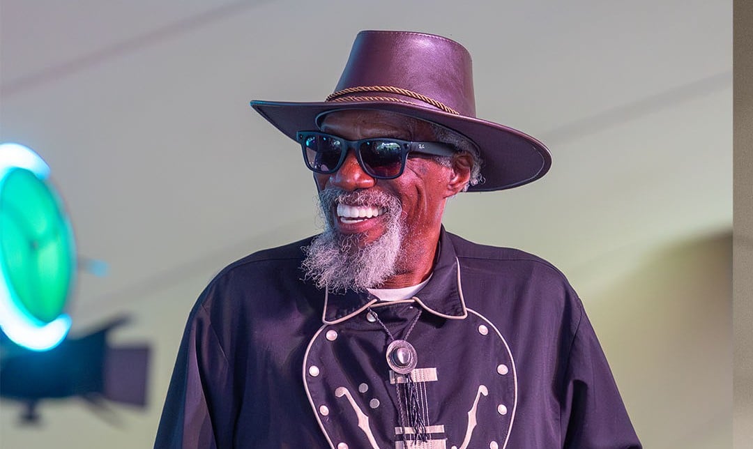 Why Is AGT’s War Veteran Robert Finley Legally Blind, and What Happened ...